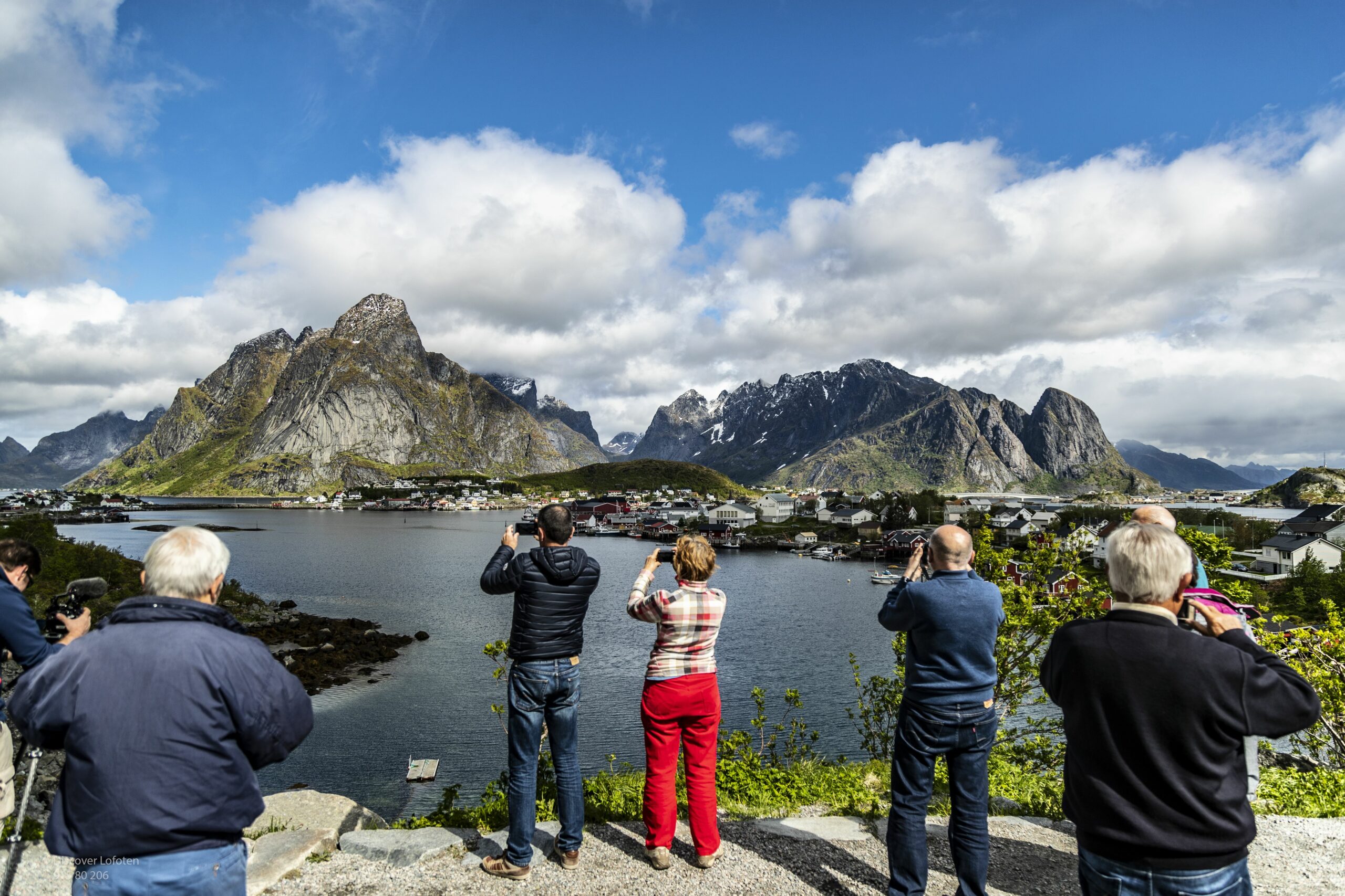 Tailor-made guided tours - Arctic Guide Service - Visit Lofoten