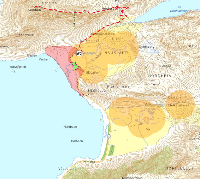 Explore the Beauty of Haukland Beach in Lofoten